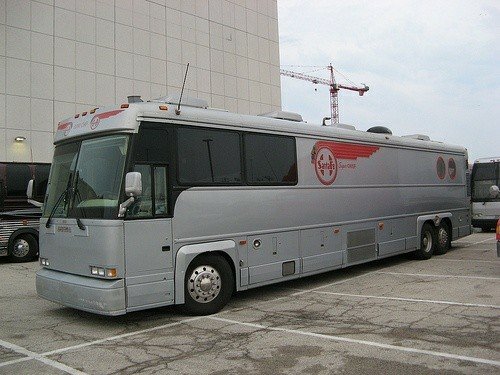 Famous Celebrity Tour Buses Through the Years – Clever Journeys