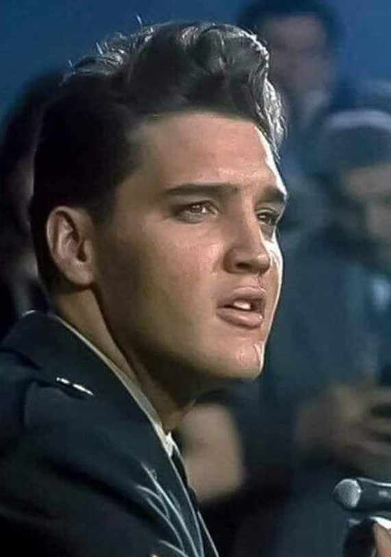 25 MORE Rare Photos of Elvis Presley in the Army – Clever Journeys