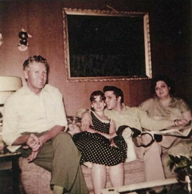 A True Story of Elvis Presley and June Juanico – Clever Journeys