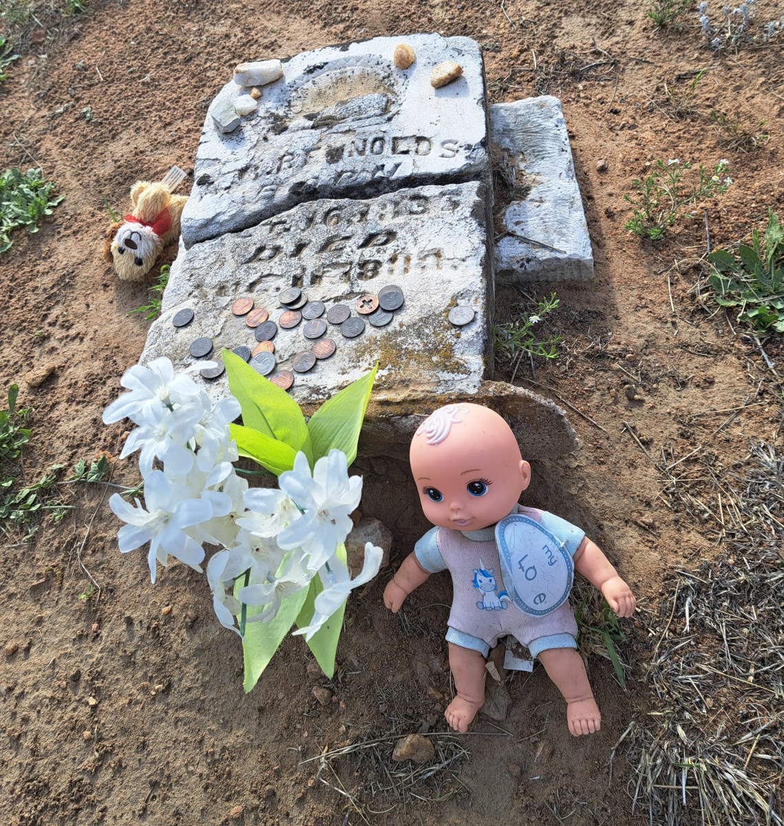 Visiting the Infamous Baby Head Cemetery – Clever Journeys