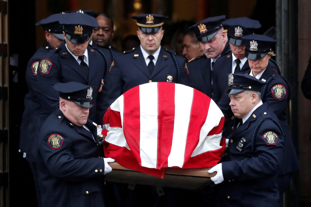States With Most Law Enforcement Fatalities in 2022 Revealed – Clever ...