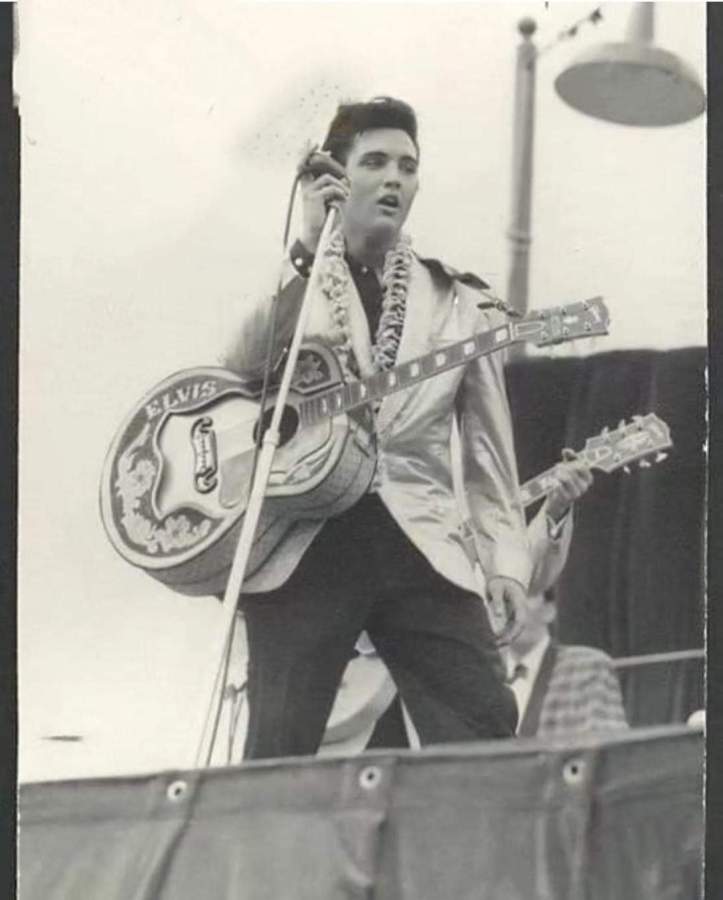 By Popular Request: Rare Elvis Presley Photos, 1950s – Clever Journeys