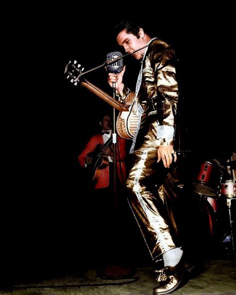 Elvis Presley’s Voice Explained – Clever Journeys