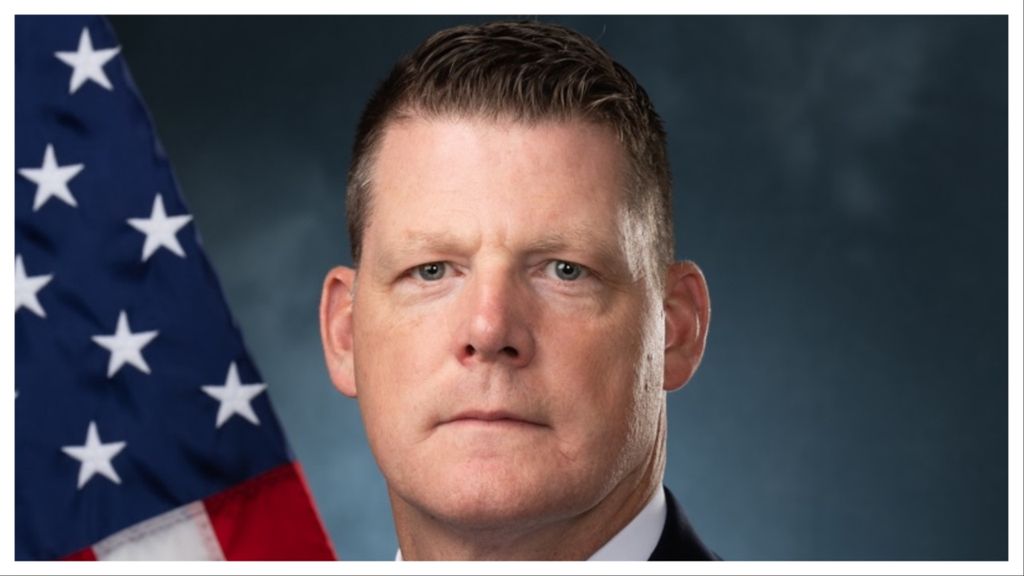 New Acting Secret Service Director Rowe Appears to Stall & Sidestep as ...