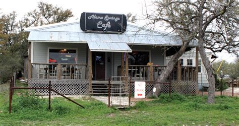 Alamo Springs Cafe Is a Texas Hill Country Legend Near Fredericksburg ...